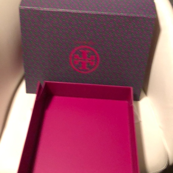 Tory Burch | Accessories | Tory Burch Box | Poshmark